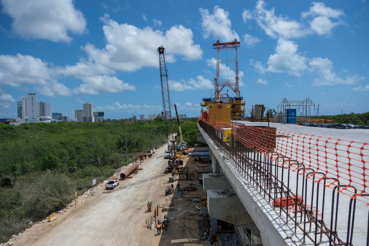 Repunte en la construcción fortalece a ingenieros de Playa del Carmen ...