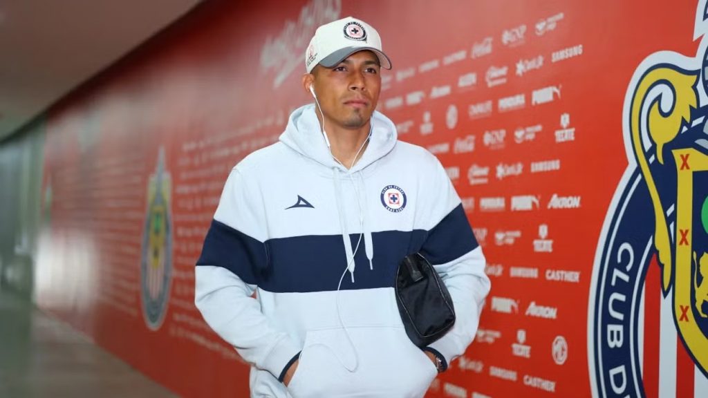 Chivas abre negociaciones por Ángel Sepúlveda, figura de Cruz Azul - Quintana Roo Hoy