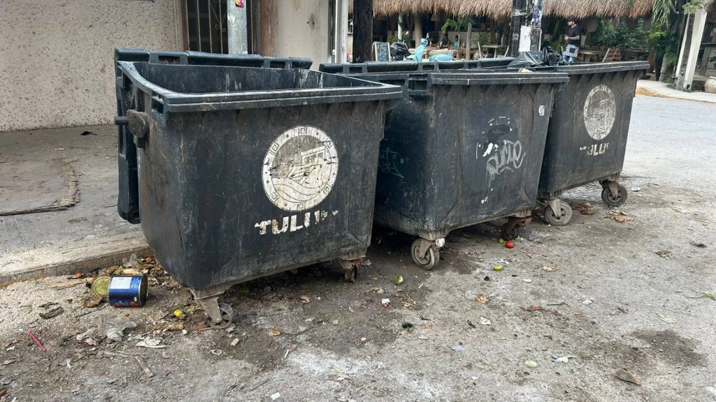 Vecinos de Mini Quinta denuncian acumulación de basura en calles de ...